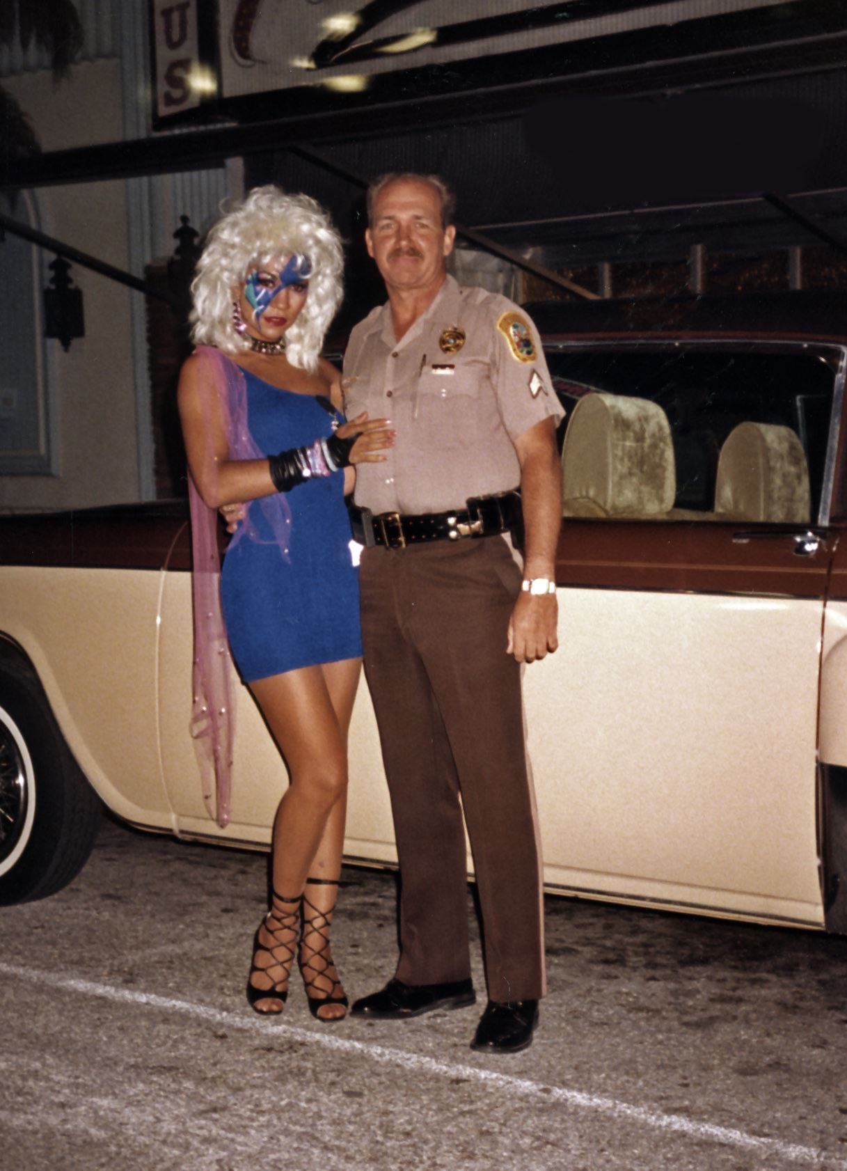 Hot Shots of the Week: Detective Big Booty Trudy – The Starfire Lounge